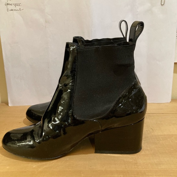 Robert Clergerie | Shoes | Robert Clergerie Patent Leather Chelsea ...